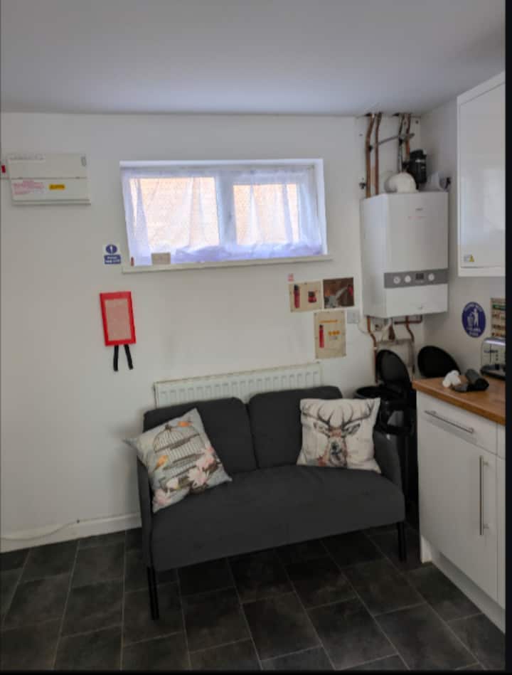 Corby En-suite Rooms Nn17 2lz 
Lodge Park Area - Corby