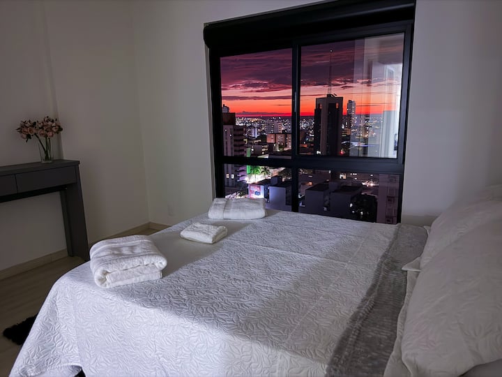 Skyline Centro • Ar, Vaga De Garagem E Coworking - Cascavel