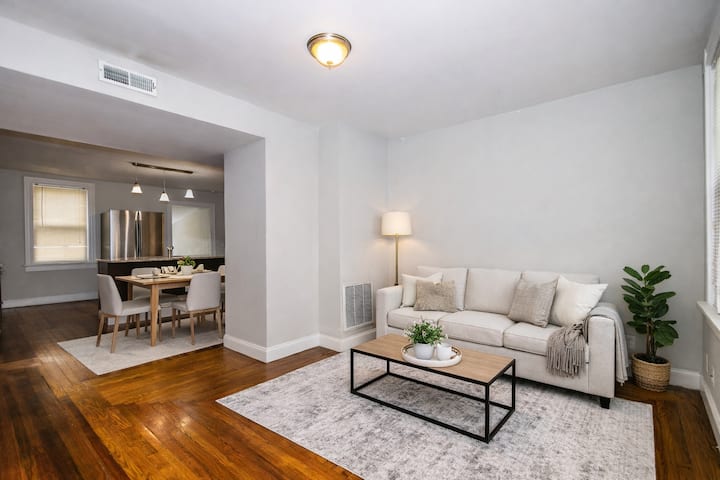 Modern 3br Near Federal Hill & Downtown Providence - Providence, RI