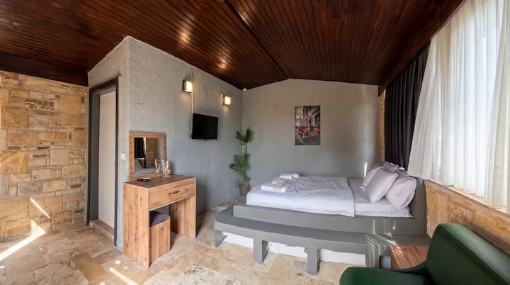 Üç Kişilik Oda Deniz Manzaralı - Foça