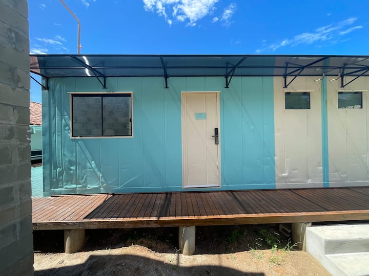 Suíte Container 1 Com Cozinha E Banheiro Privativo - Florianópolis