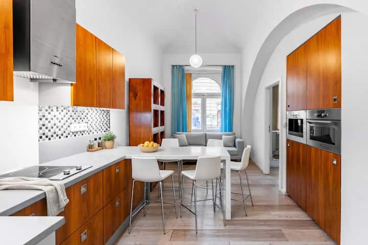 Stylish Apartment In ŽIžkov – 5 Min To Center - Prague