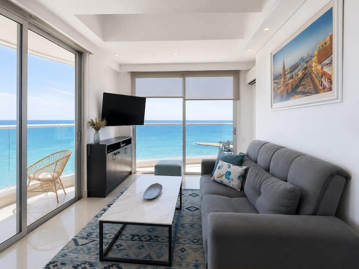 3br -Stunning Ocean View Apartment - Cartagena, Colombia