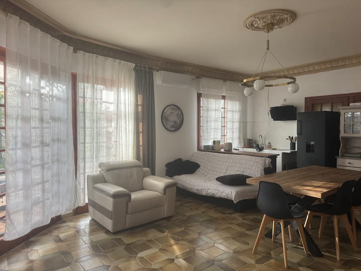 Appartement Et Garage à 10min De La Plage. - Alénya