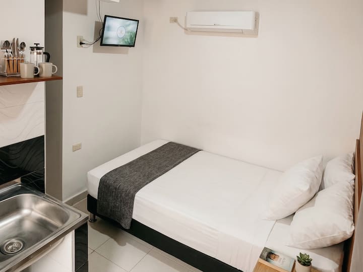 Habitación Central, Cocina Y Baño Privado. Centro - Santa Marta