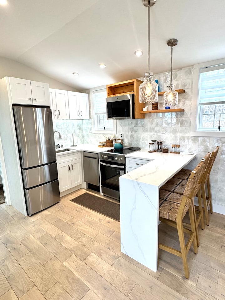 New Ocean Light | Deck + Patio • Central P-town - Provincetown, MA