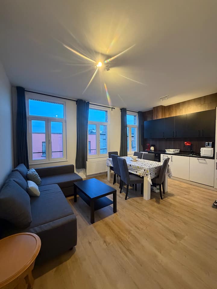 Grand Duplex Moderne Avec Tout Le Confort - Regione Bruxelles, Belgio