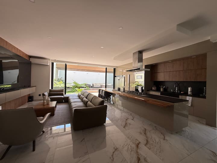 Residencia En La Colonia Seattle - Guadalajara, México