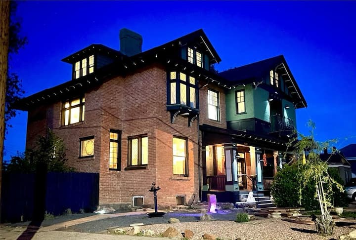 Tecolote House: The Historic Rosenwald Mansion - Las Vegas, NM