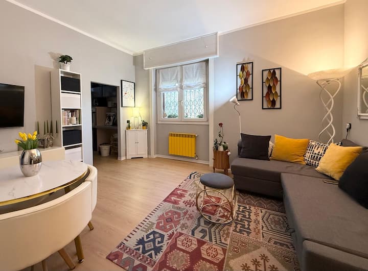 Elegant Apartment With Fast Wifi + Self Check-in - Aéroport de Milan Linate (LIN)