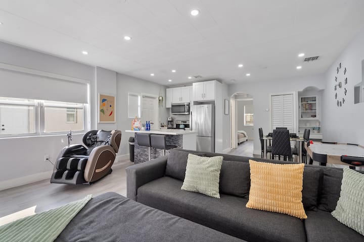Massage Chair |Games| 8 Min To Beach, Dt & Airport - Miami