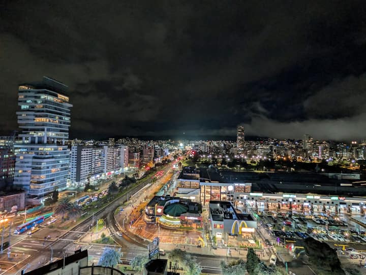 Luxury Work Suite Carolina Park View Pool Parking - Quito