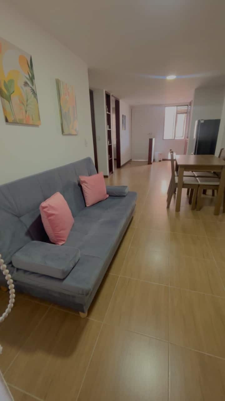 Apartamento Cerca Al Aeropuerto Y Embajada - Bogota