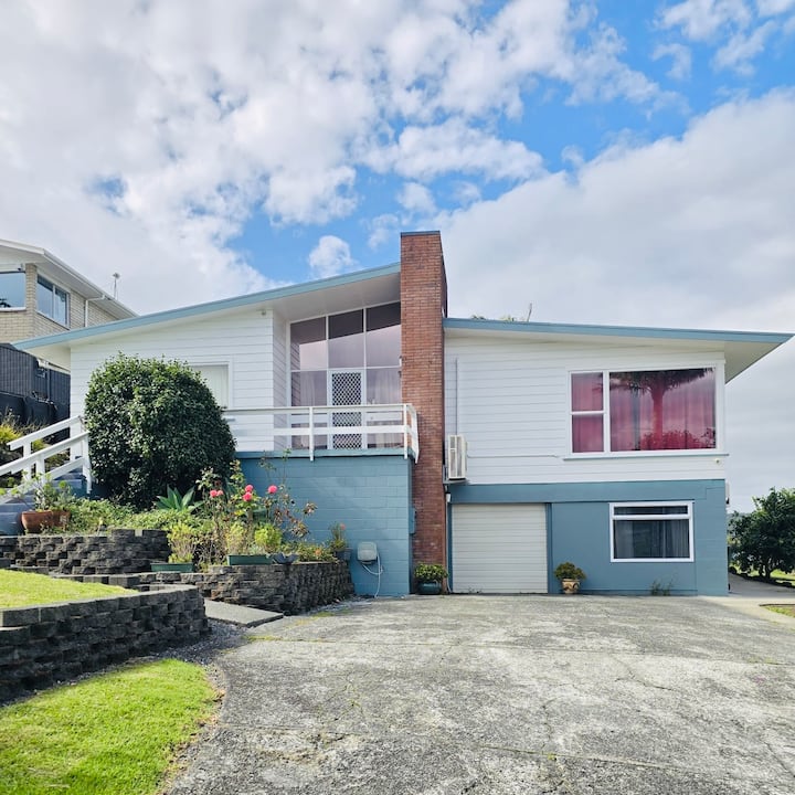 Whangarei City Oasis
Walking Distance To The City - Whangārei
