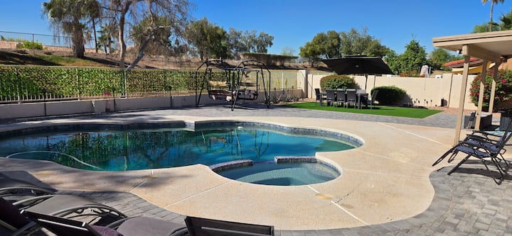 Garden Lakes Getaway - Avondale, AZ
