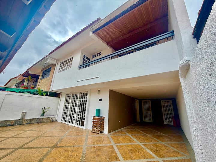 Espectacular Casa En Los Chorros - Caracas