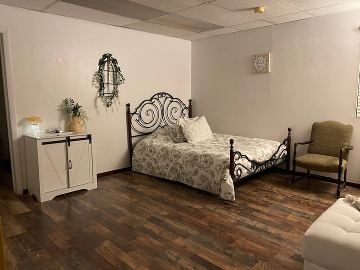 "My Maria" Rustic Beauty One Bedroom Suite - Douglas, AZ