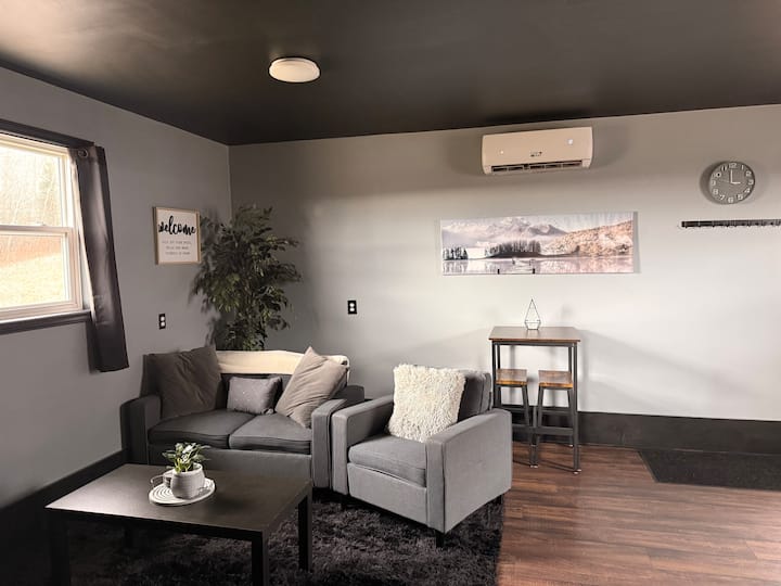 The Cozy Corner - Sussex, NB, Canada