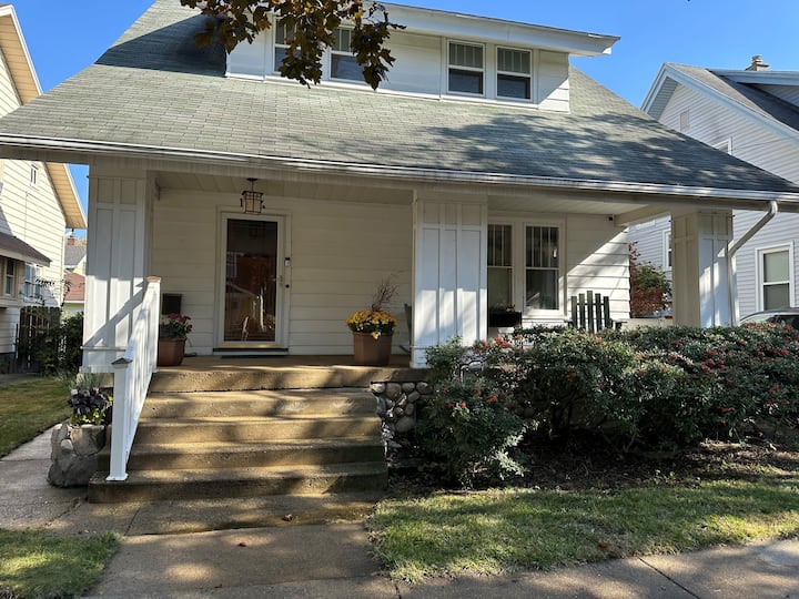 West Side Two Story - Grand Rapids, MI