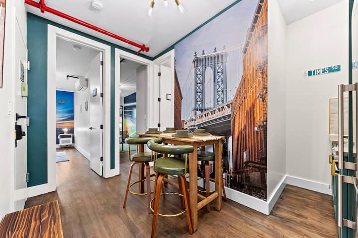 Nyc 5 Borough Adventure | Family Stay + Balcony - Queens, NY