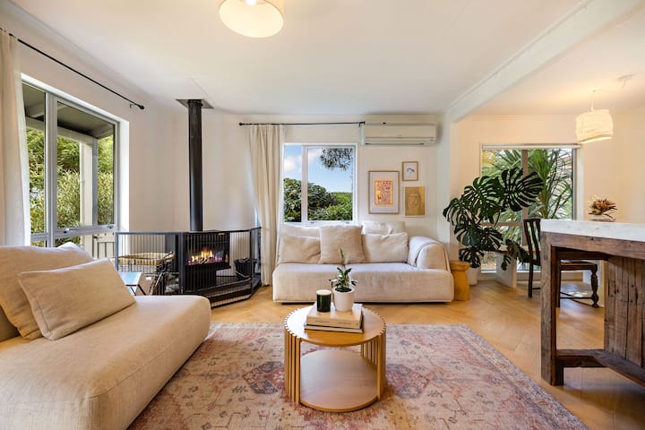 Hidden Gem Cottage With Private Garden - Near Town - Queenstown