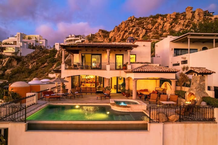 Paradise In Pedregal: Luxury Villa + Ocean Views - Cabo San Lucas