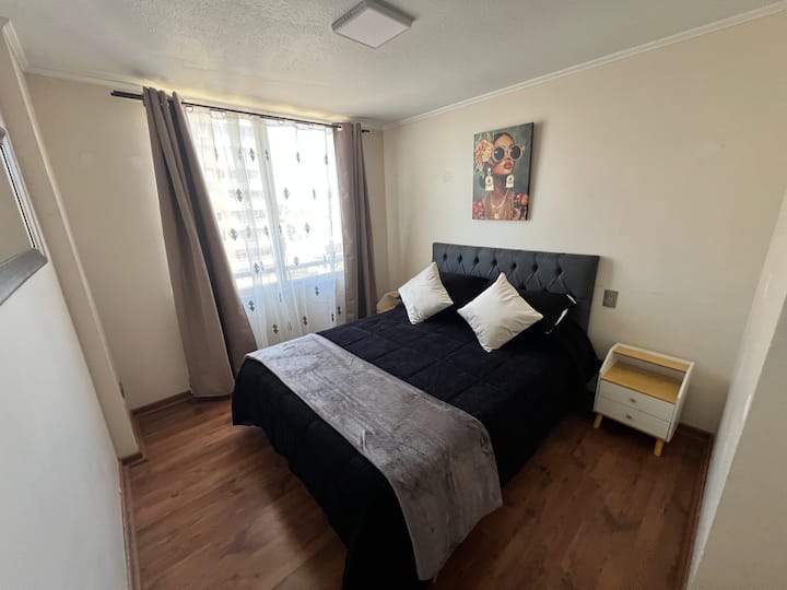 Depto. En Valparaíso Frente A Playa Torpederas - Valparaíso