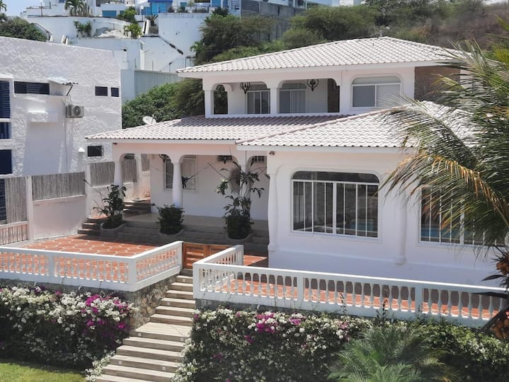 Hermosa Casa Al Pie Del Mar En Playa Punta Blanca - Punta Blanca