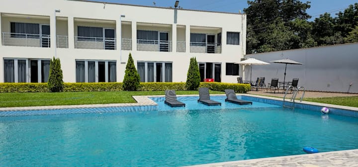 Casa De Campo Con Piscina /Parrilla/9habitaciones - Ica