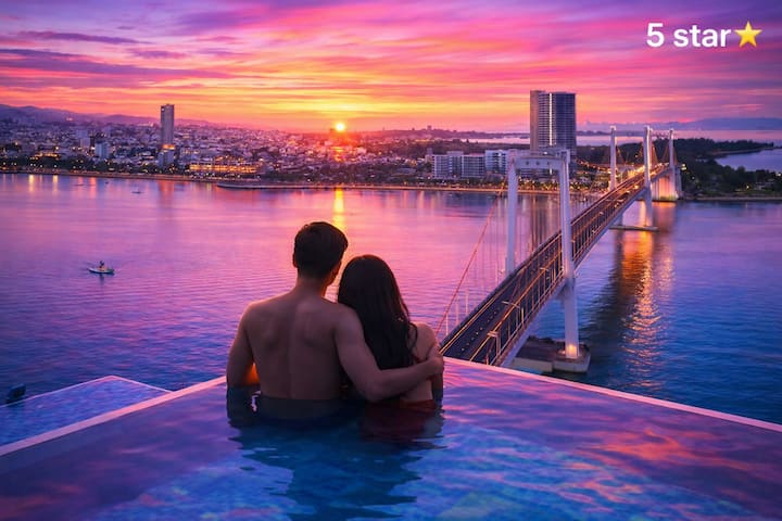 10% Off - Premium King 5* - Free Gold Pool Son Tra - Đà Nẵng