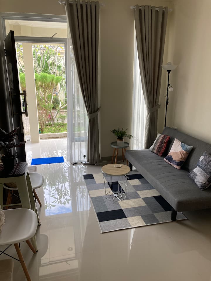 Modern & Elegant Home, Access To City & Airport - North Maluku