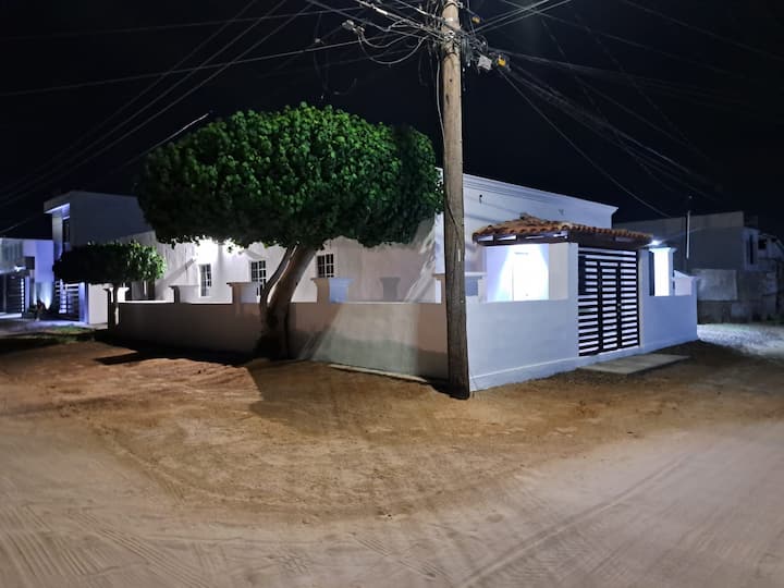 Linda Casa Para Una Estadía Agradable - Puerto Peñasco