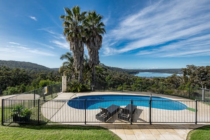 The Peninsula - Privacy With A Pool - Eden