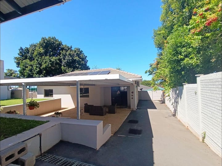 Umhlanga Guest House - Umhlanga