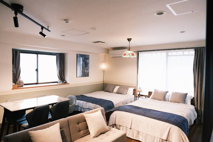 4 Min To Nagasaki's Liveliest District | Sleeps 5 - Nagasaki