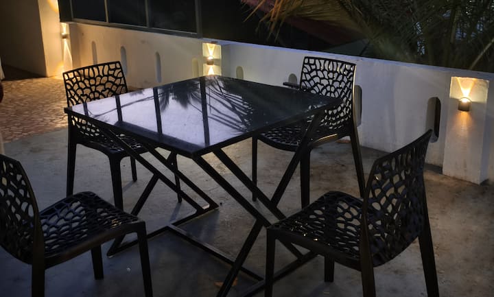 Cozy 2bhk Home: Private Baths, Kitchen & Yard! - Alappuzha