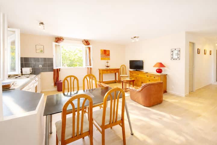 Grand T2 Avec Espace Extérieur à Casanova - Corte