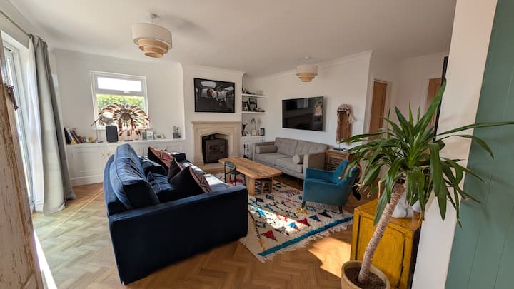 Family Home In St Brelades With Hot Tub - Jersey