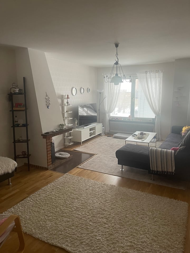 Nära Central Stationen, Daglig 350
Månad 5000 - Uppsala