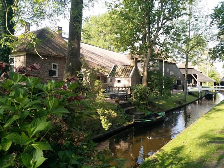 De Kazerne - Beulakerwijde - Giethoorn
