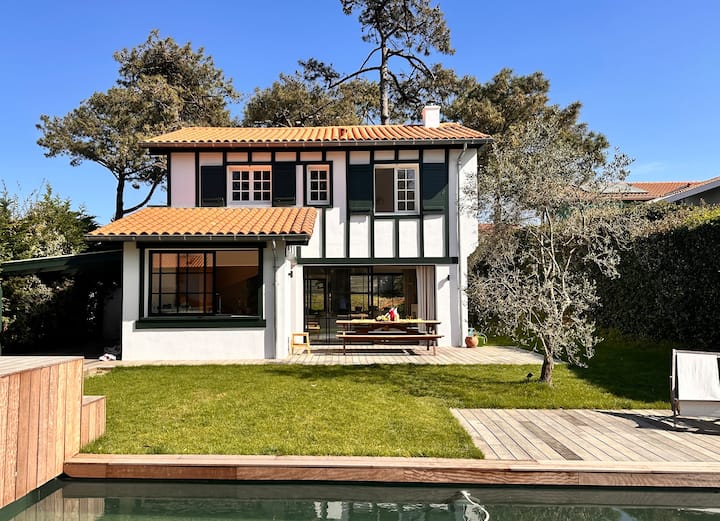 Maison Avec Piscine à 5 Min De La Plage - Anglet
