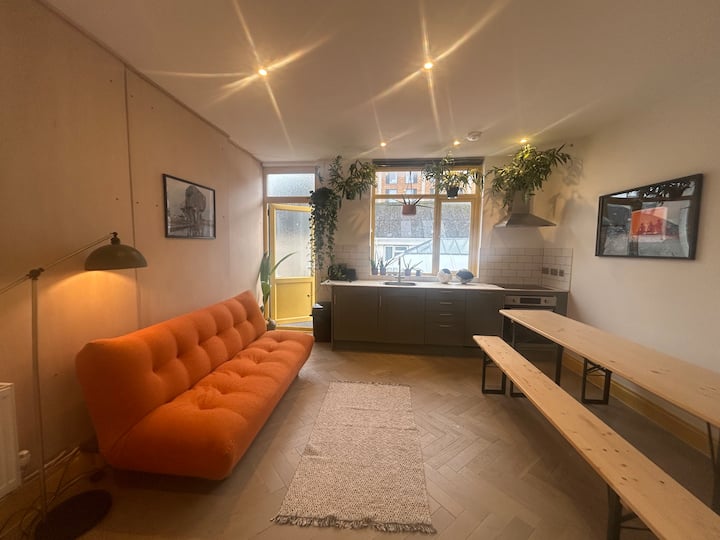 Sauna Spa Haus Great For Large Groups Free Sauna - Brighton Marina