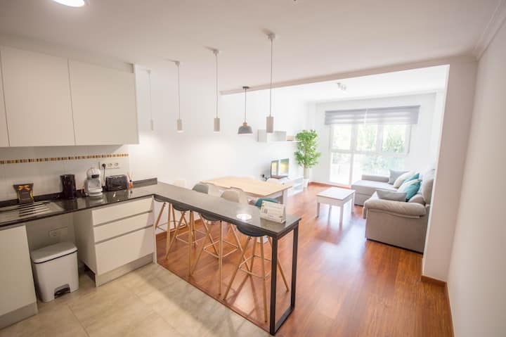 Biar Essence, Alojamiento Completo Con Parking - Sax