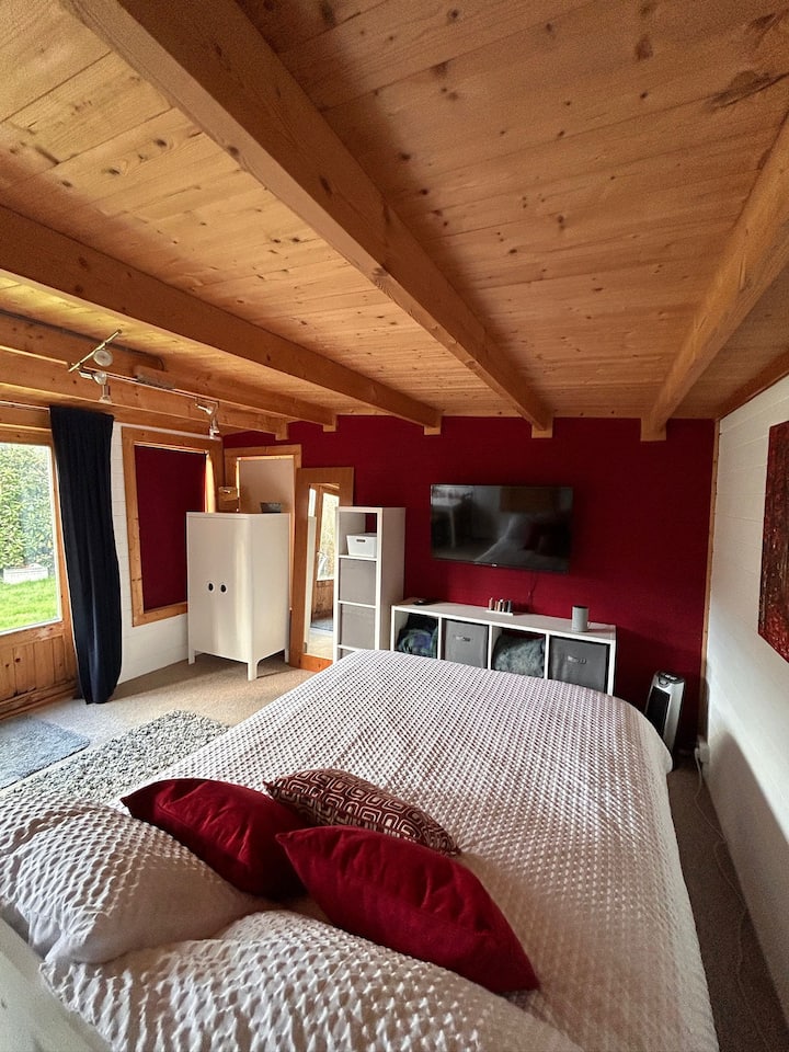 En-suite Garden Studio - Tonbridge