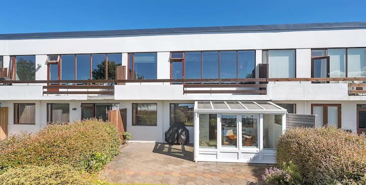 Family-friendly Home In Popular Reykjavík Area - Reikiavik