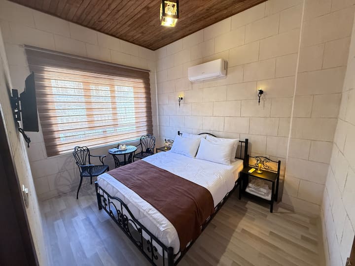 Mardin 1.cadde üZerinde 6 Kişilik Yatak Kapasitesi - Mardin