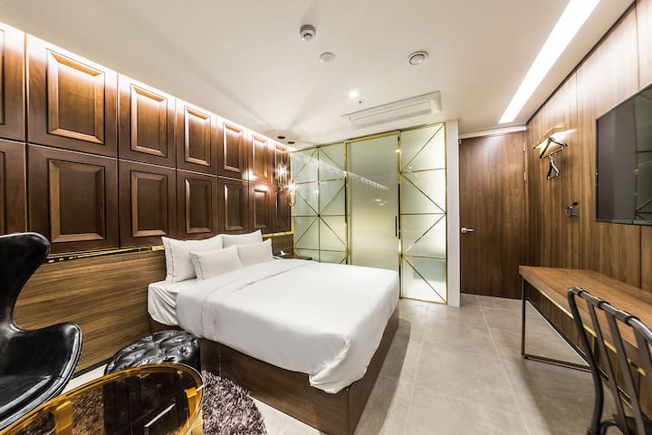 포레스타 호텔 1호점/kspo/롯데타워/롯데월드/아산병원/석촌호수 - 신흥3동