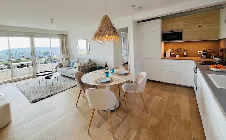 Chic & Paisible:vivez La Douceur De La Côte D'azur - Vence