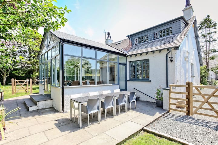 Weavers Cottage, Cartmel Village - Cartmel