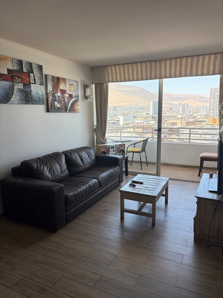 Céntrico, Amplio Y Cómodo Departamento - Iquique